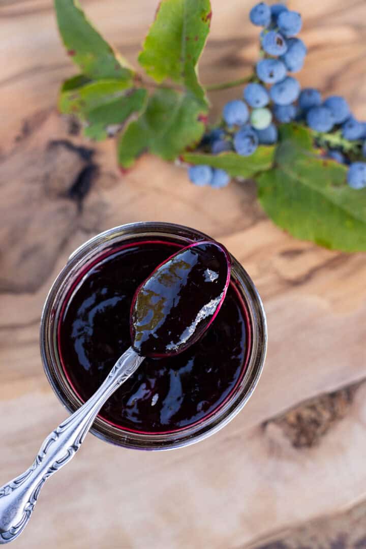 Oregon Grape Jelly | montanahomesteadharvest.com