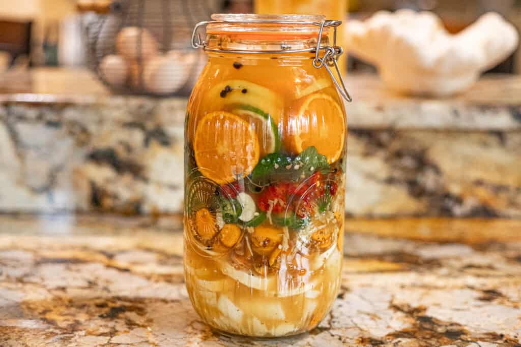 How to Make Fire Cider | montanahomesteadharvest.com