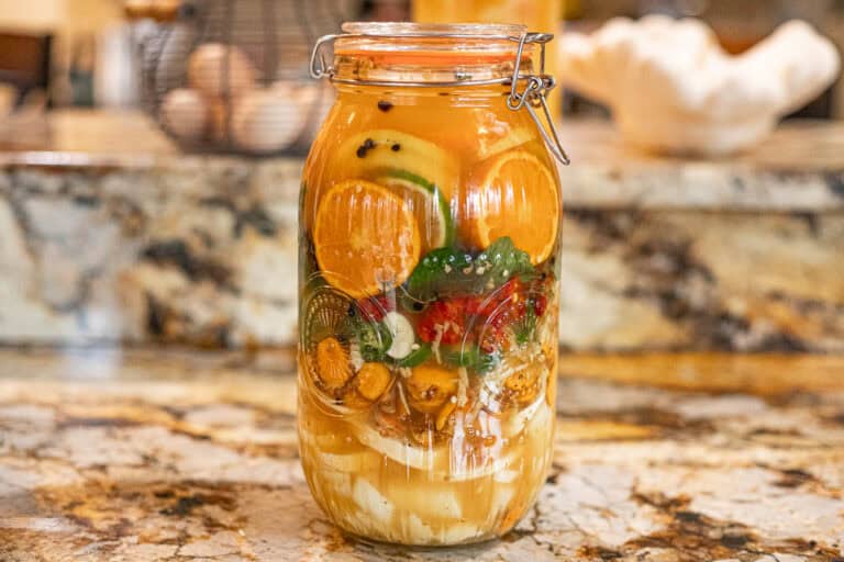 How to Make Fire Cider | montanahomesteadharvest.com